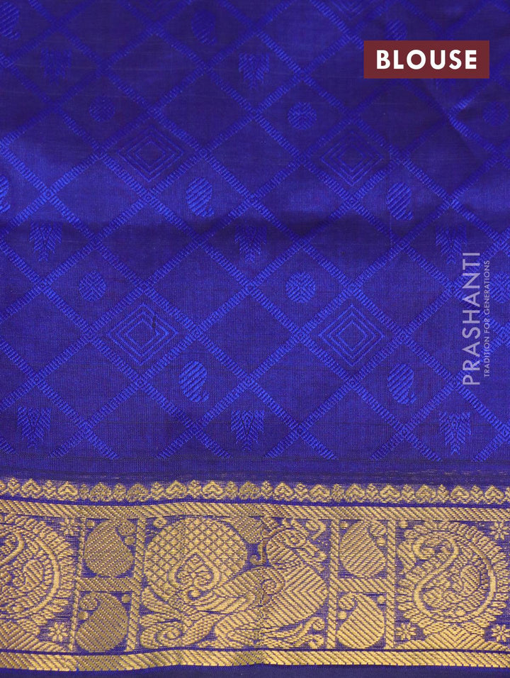 Jacquard Self Design – Prashanti Sarees