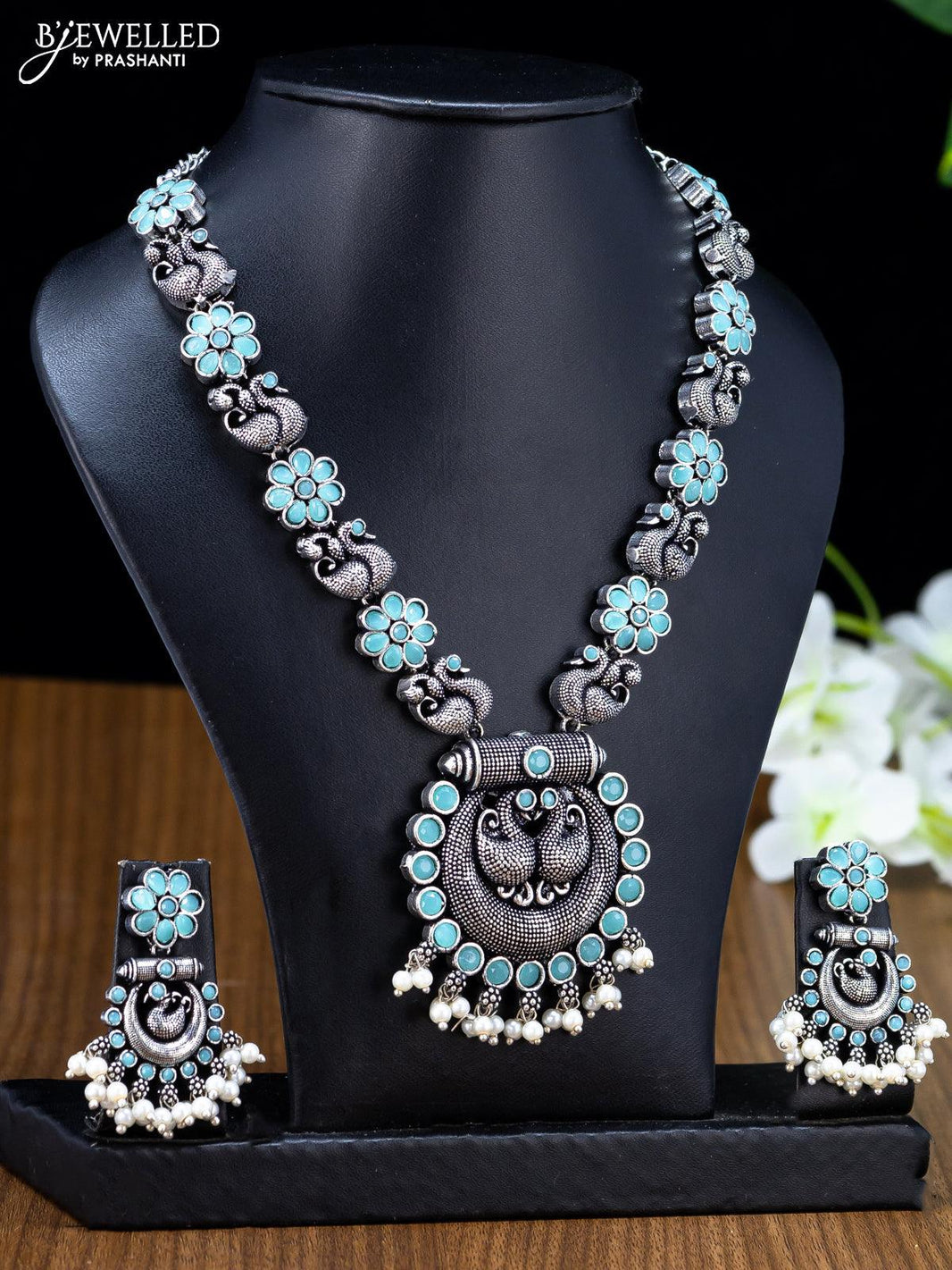 Prashanti | Traditional & Contemporary sarees for today's women ...